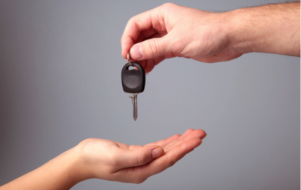 5 Tips To Stay Safe on the Road This Memorial Day - Central Insurance ...